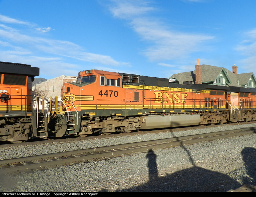BNSF 4470